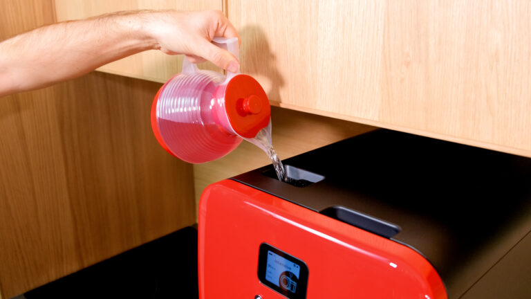 Bob le lave-vaisselle éco-compact - Daan Tech